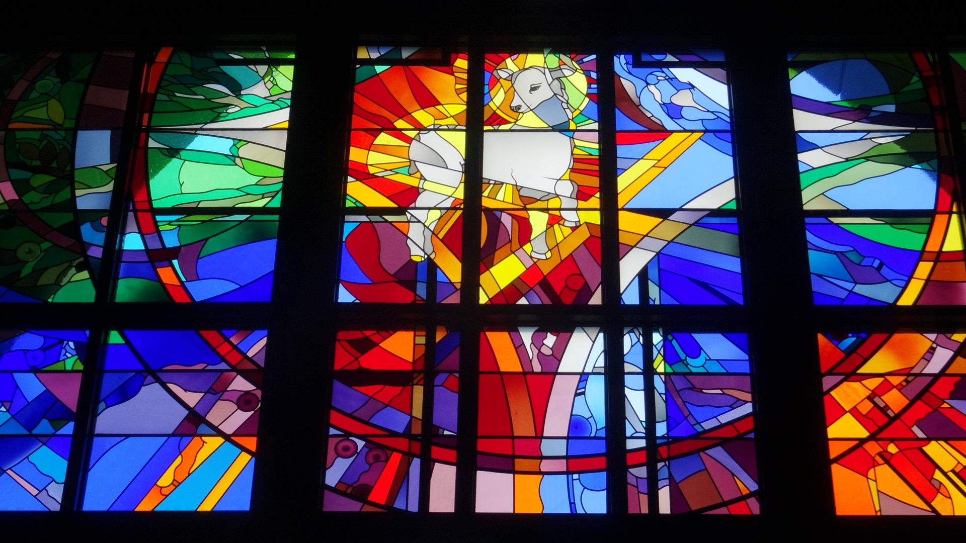 Catholic Stained Glass Wallpapers - Top Free Catholic Stained Glass ...