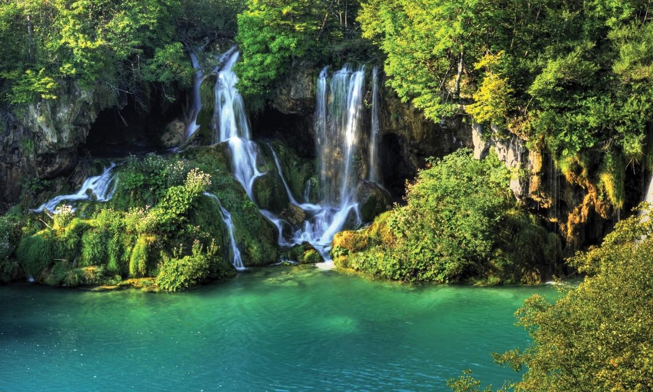 Jungle Waterfall Wallpapers - Top Free Jungle Waterfall Backgrounds ...