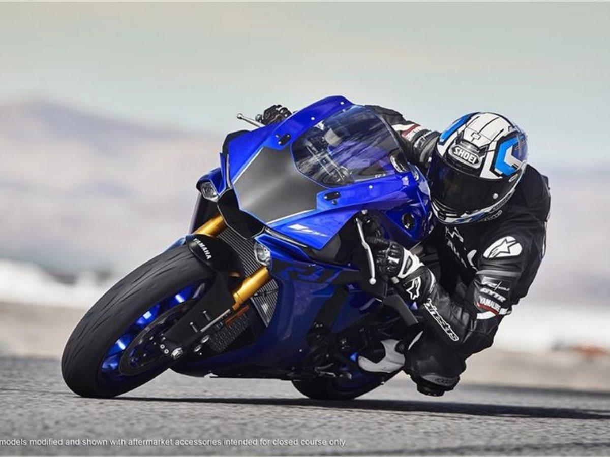 R1 Wheelie Wallpapers - Top Free R1 Wheelie Backgrounds - WallpaperAccess