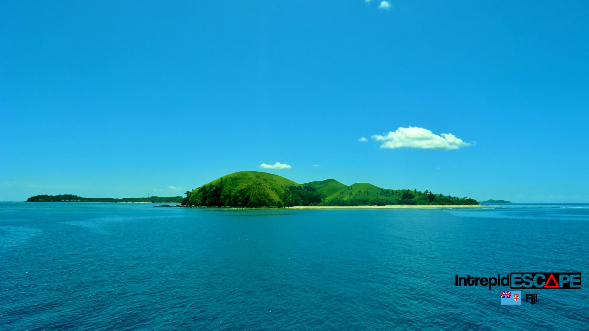 Fiji Water Wallpapers - Top Free Fiji Water Backgrounds - WallpaperAccess