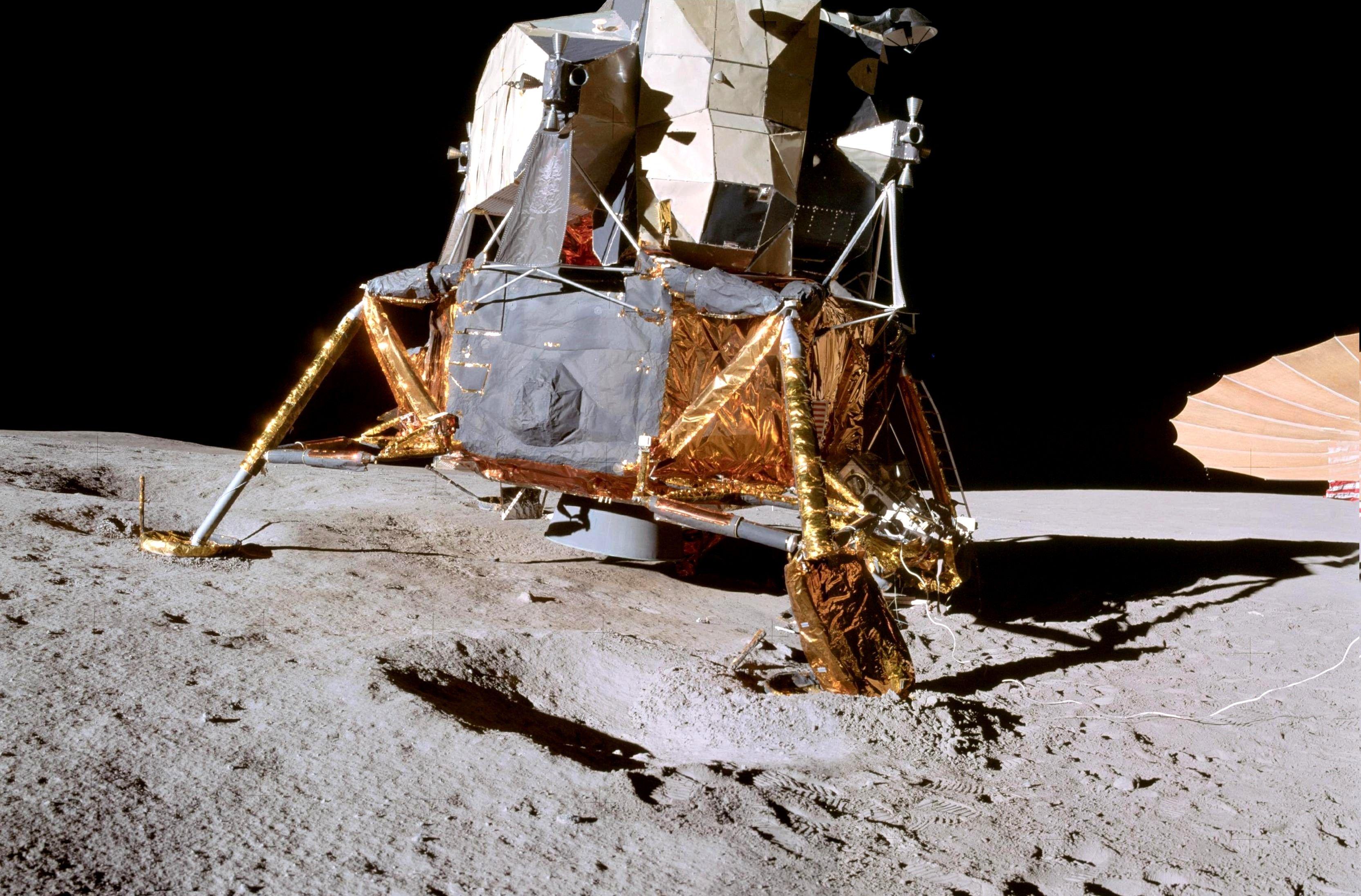 Lunar Module Wallpapers - Top Free Lunar Module Backgrounds ...