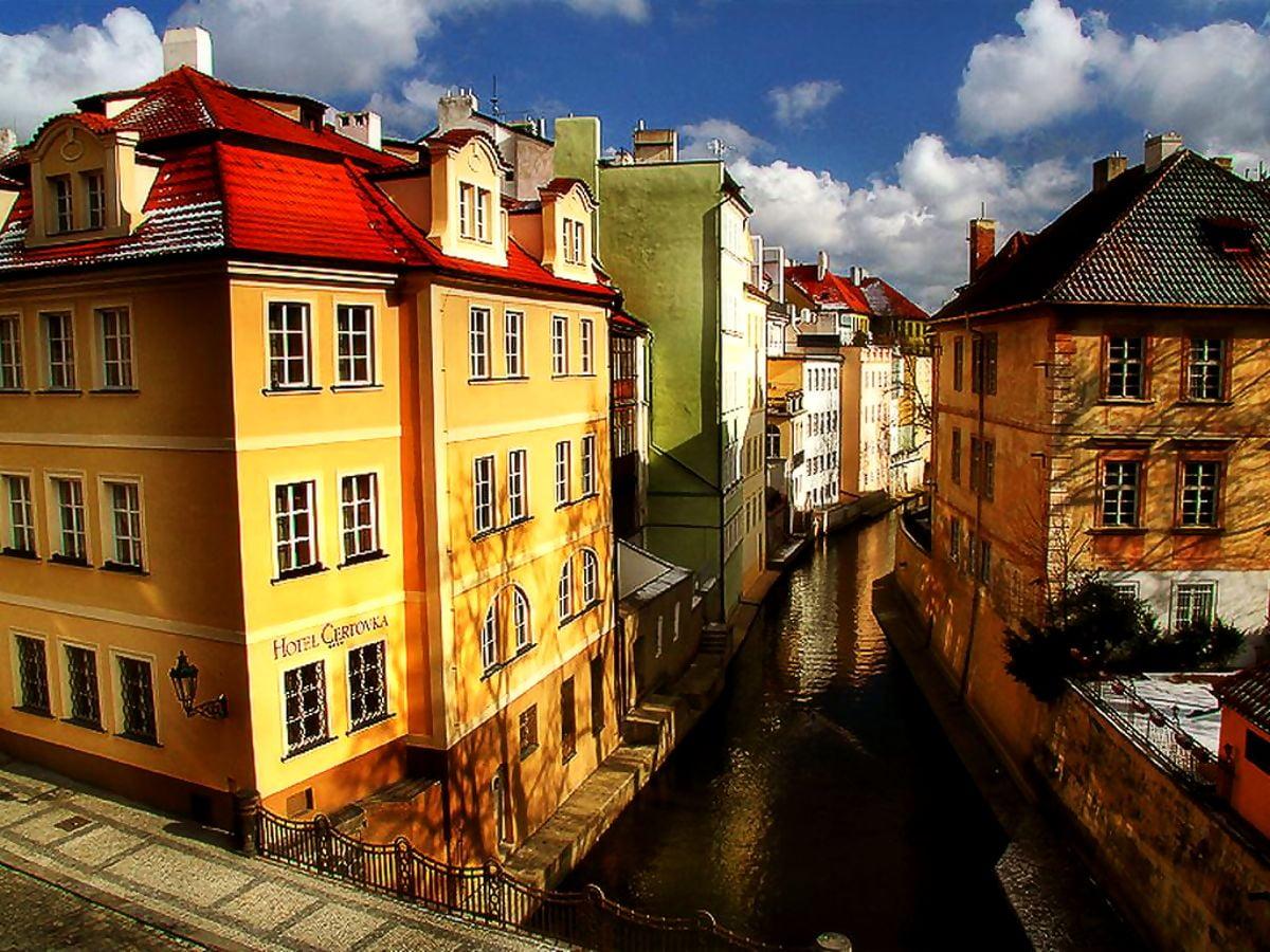 Czechia Wallpapers - Top Free Czechia Backgrounds - WallpaperAccess