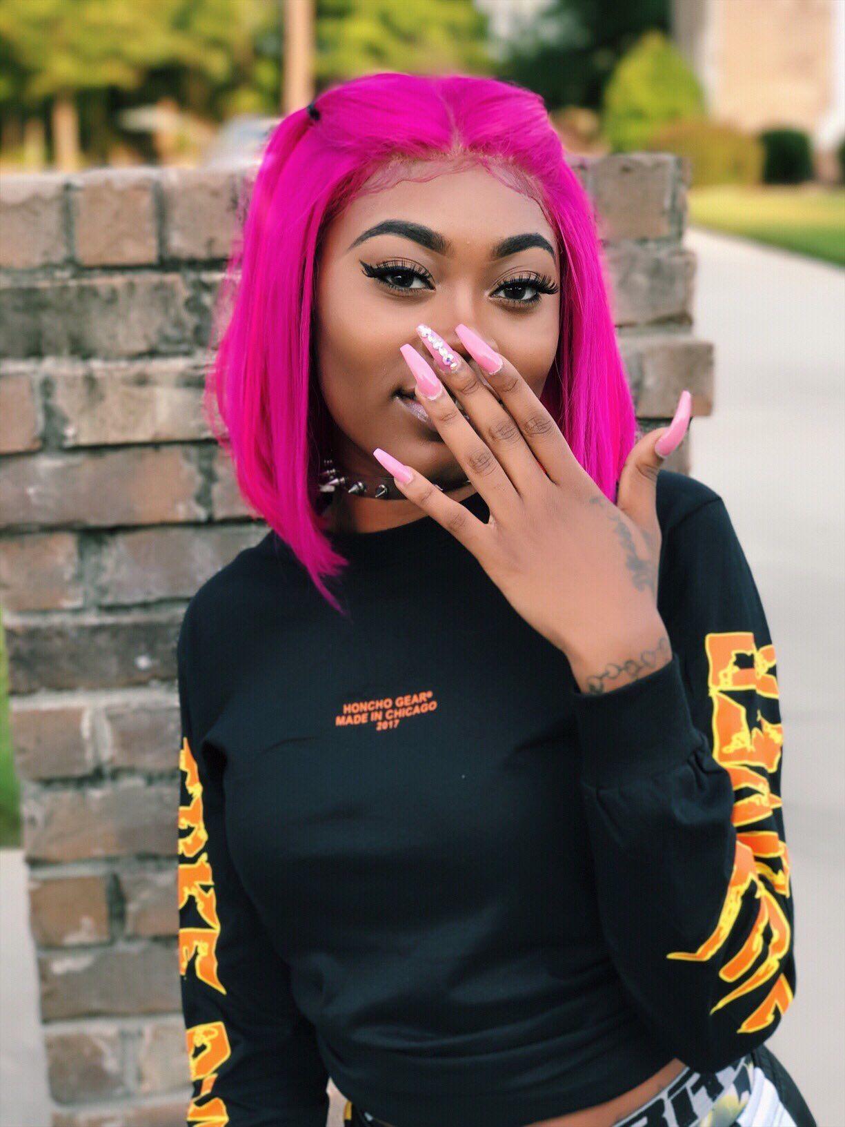 Flo Milli Wallpapers - Top Free Flo Milli Backgrounds - WallpaperAccess