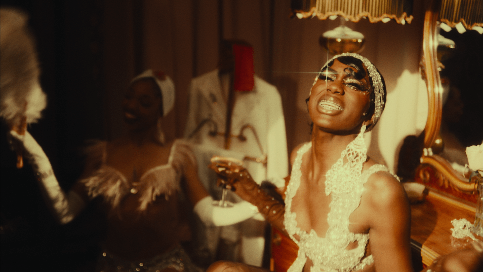 Flo Milli Wallpapers - Top Free Flo Milli Backgrounds - WallpaperAccess