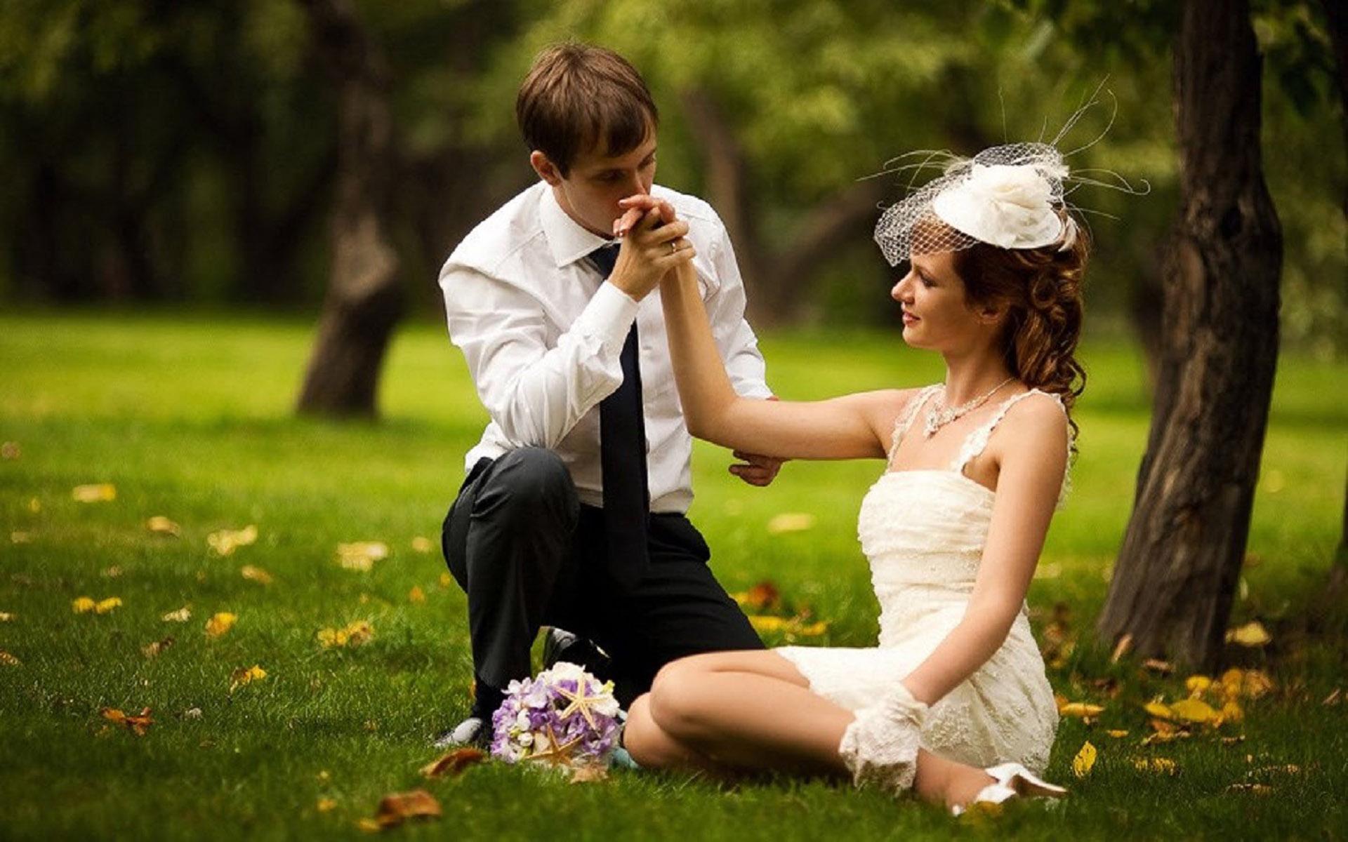 Kissing Wallpapers - Top Free Kissing Backgrounds - WallpaperAccess