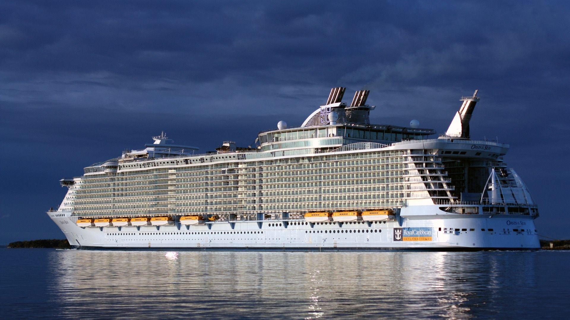 Big Ship Wallpapers - Top Free Big Ship Backgrounds - WallpaperAccess