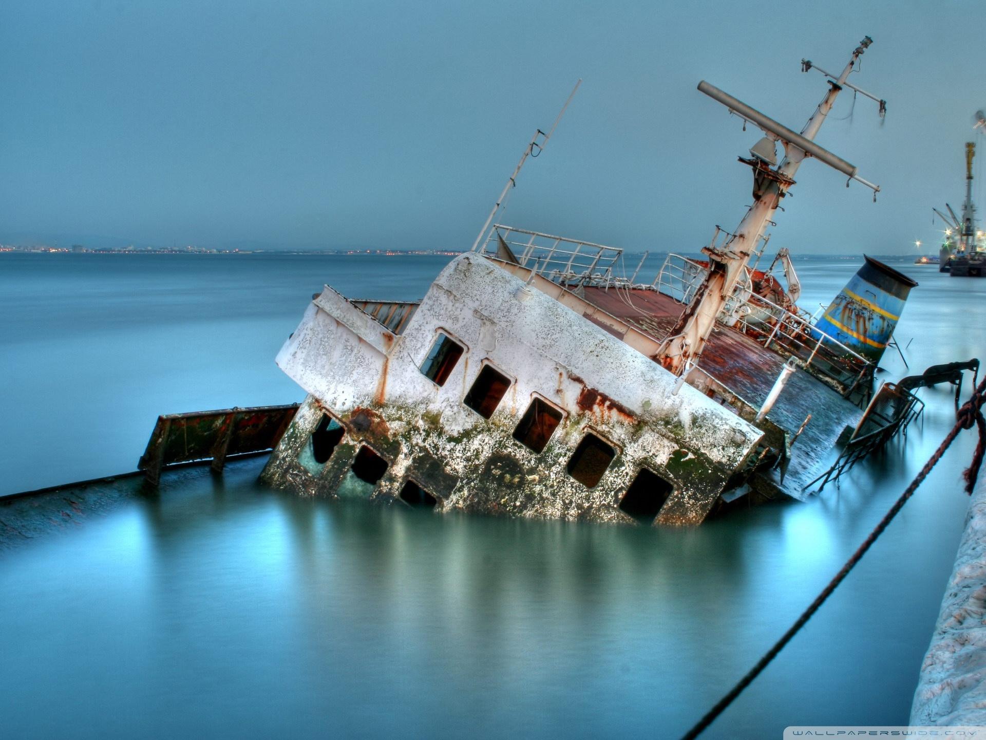 Sunken Ship Wallpapers - Top Free Sunken Ship Backgrounds - WallpaperAccess