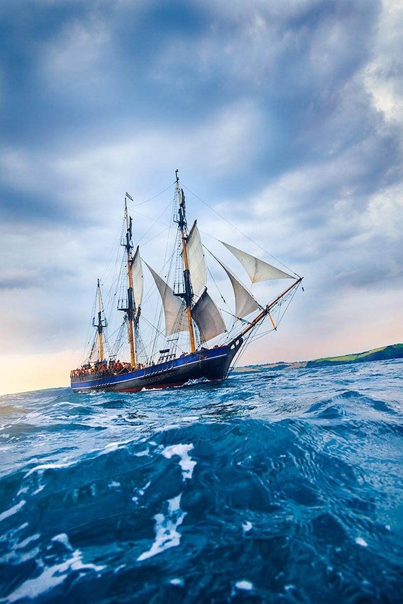 Ocean Ship Wallpapers - Top Free Ocean Ship Backgrounds - WallpaperAccess