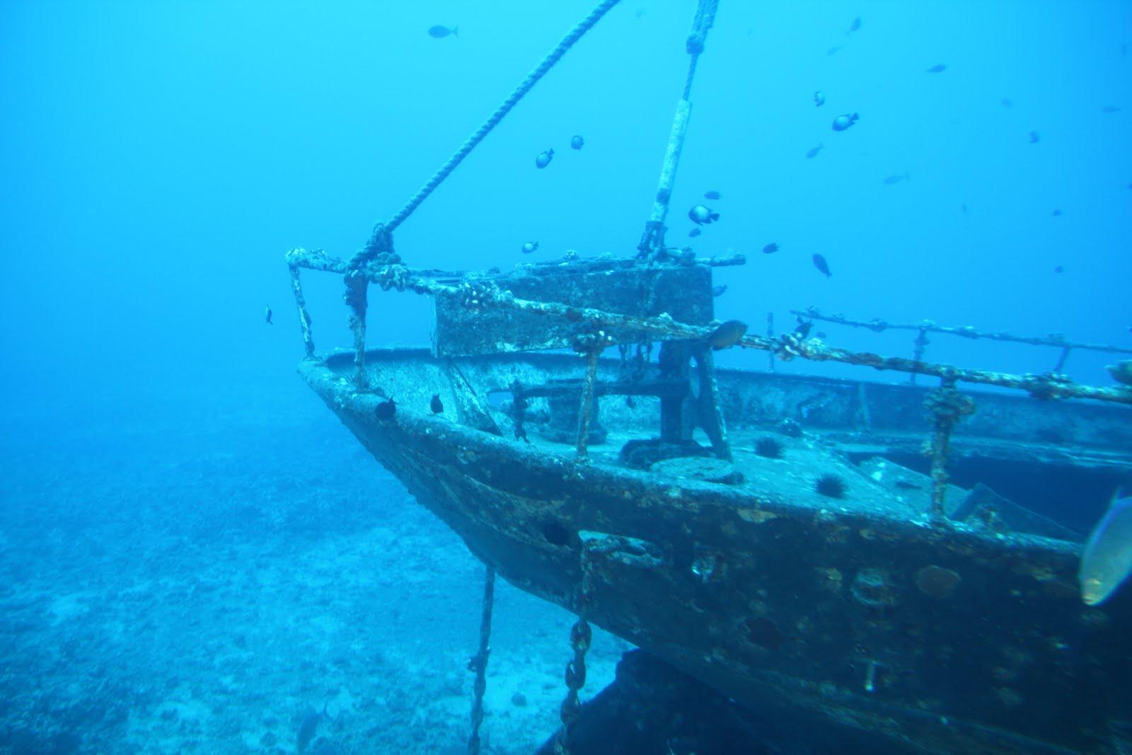Sunken Ship Wallpapers - Top Free Sunken Ship Backgrounds - WallpaperAccess