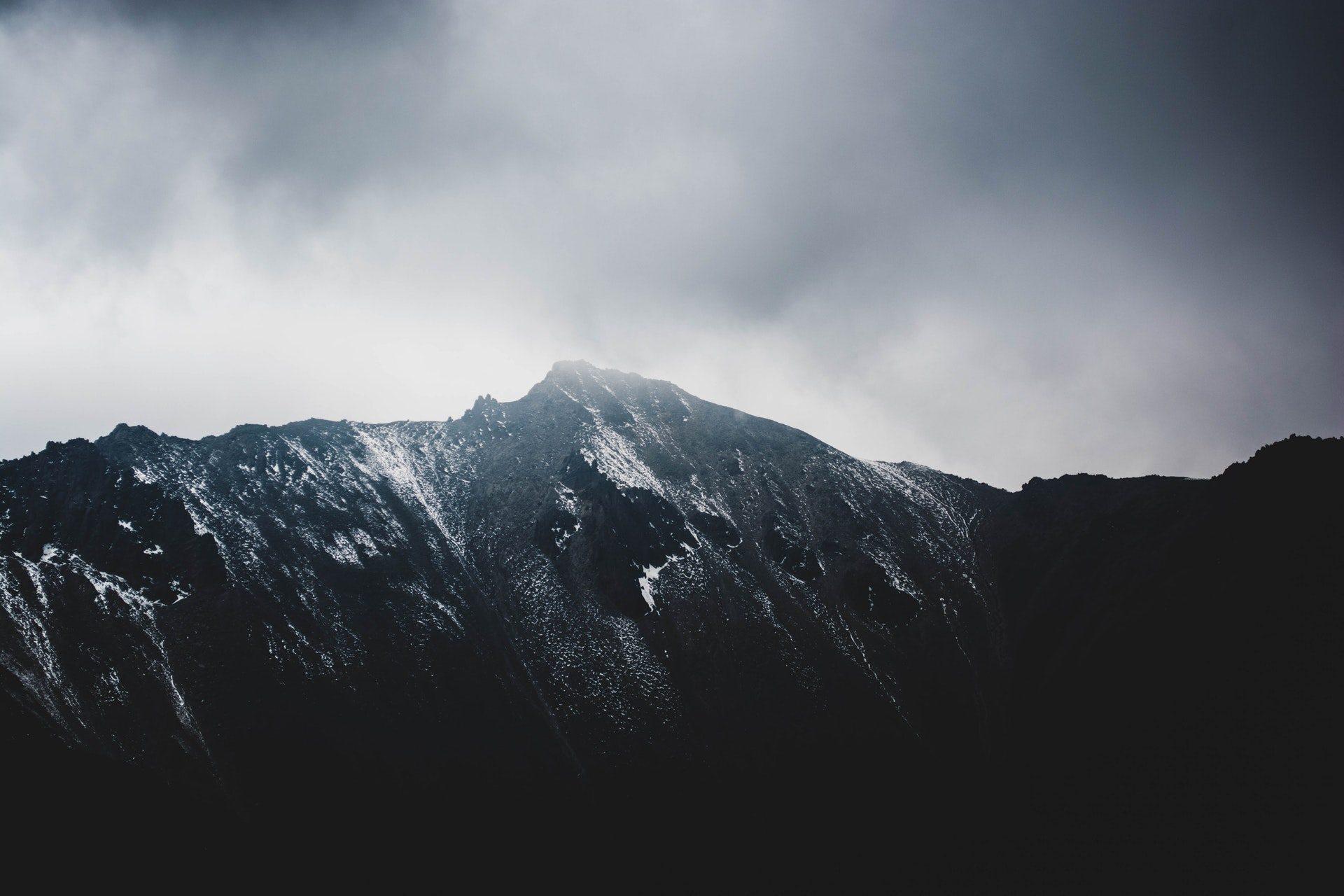 Dark Mountains Wallpapers - Top Free Dark Mountains Backgrounds ...
