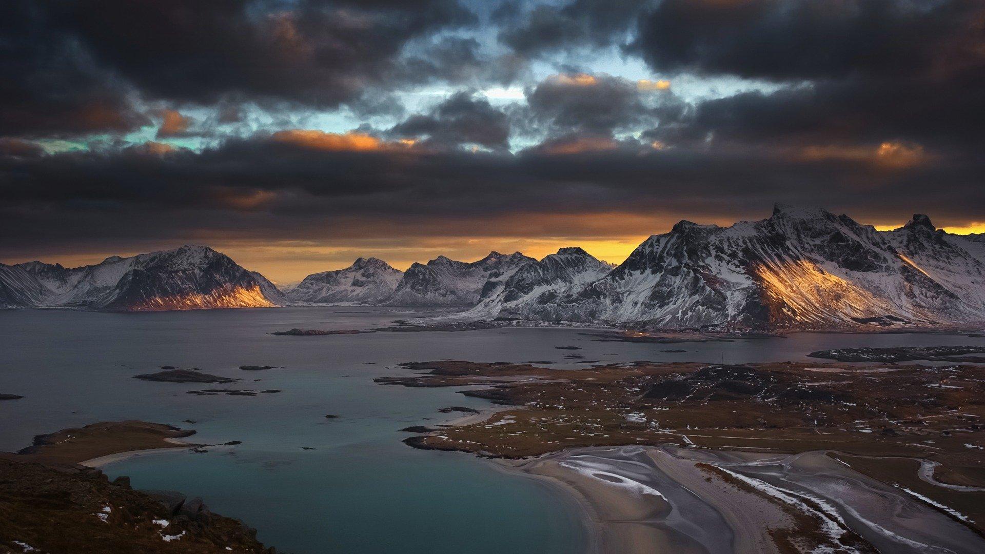 Dark Mountains Wallpapers - Top Free Dark Mountains Backgrounds ...