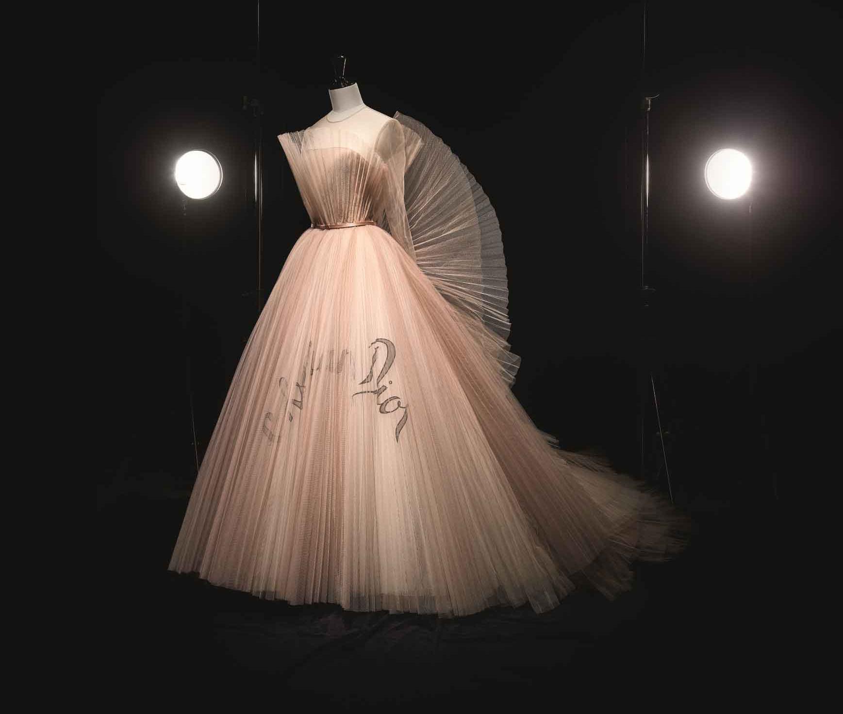 Vintage Dior Wallpapers - Top Free Vintage Dior Backgrounds ...