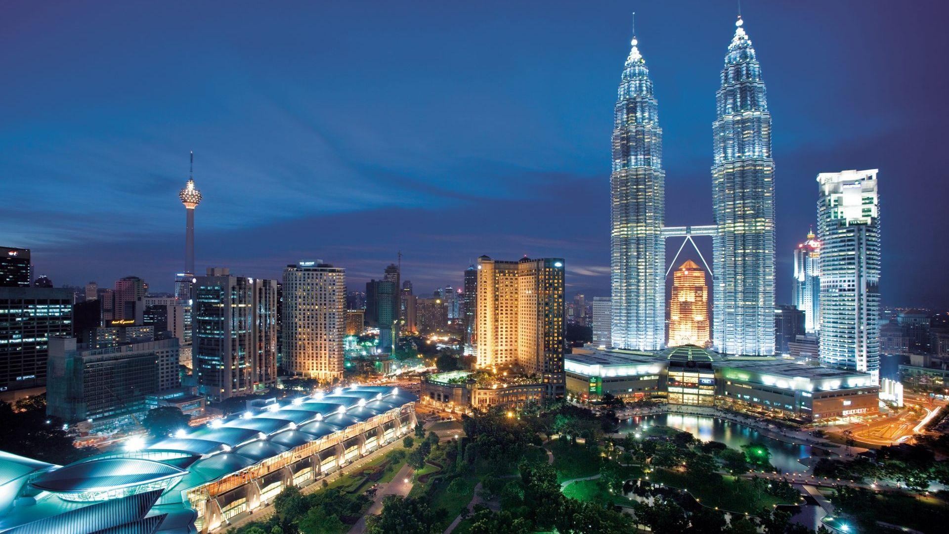 KLCC Wallpapers - Top Free KLCC Backgrounds - WallpaperAccess