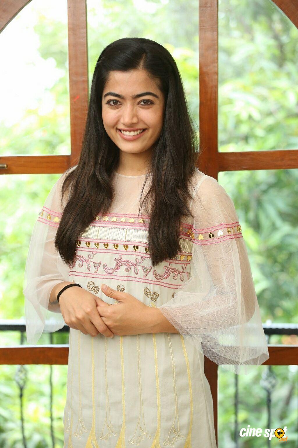 Vijay Devarakonda Rashmika Wallpapers - Top Free Vijay Devarakonda ...