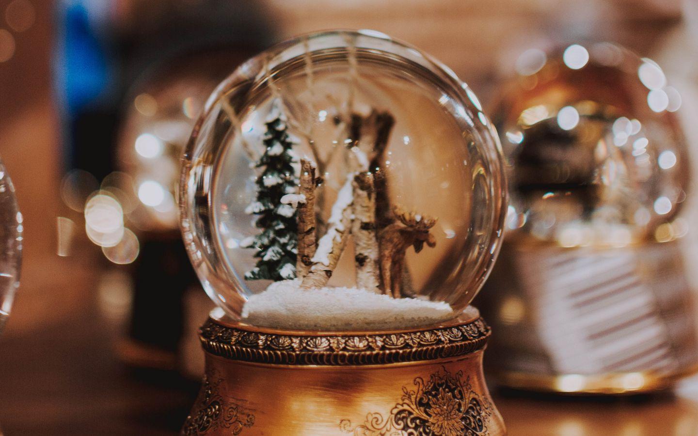 Glass Ball Wallpapers - Top Free Glass Ball Backgrounds - WallpaperAccess