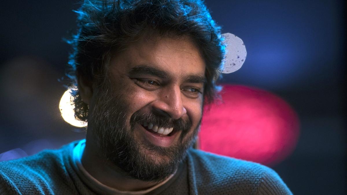 Minnale Movie Wallpapers - Top Free Minnale Movie Backgrounds ...