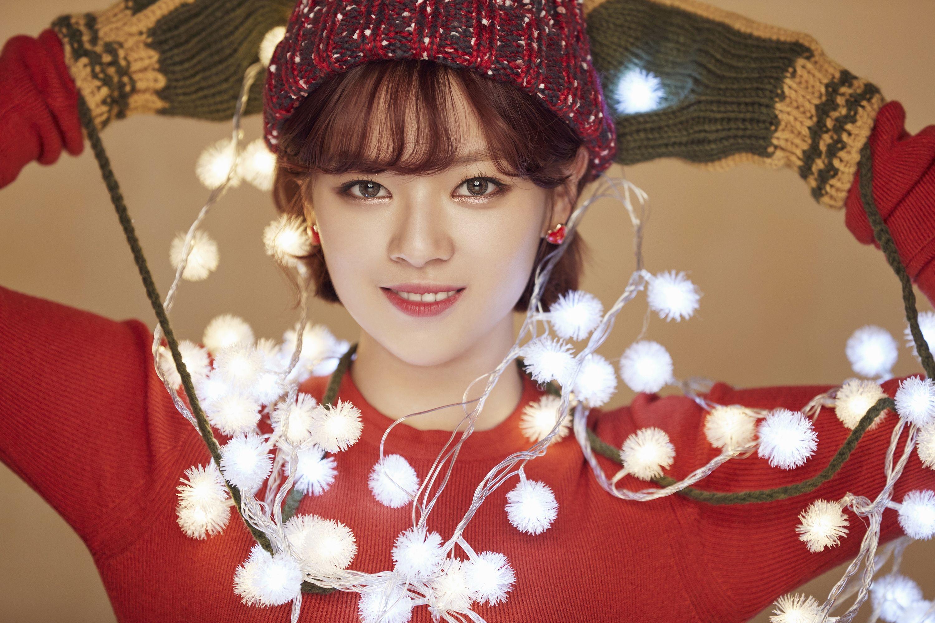 Twice Christmas Wallpapers - Top Free Twice Christmas Backgrounds ...