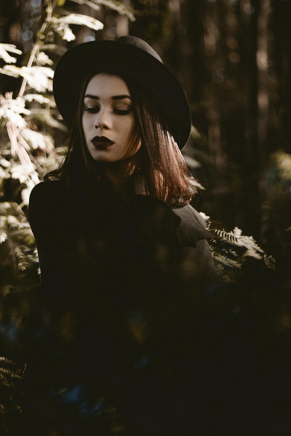 Dark Woman Wallpapers Top Free Dark Woman Backgrounds Wallpaperaccess