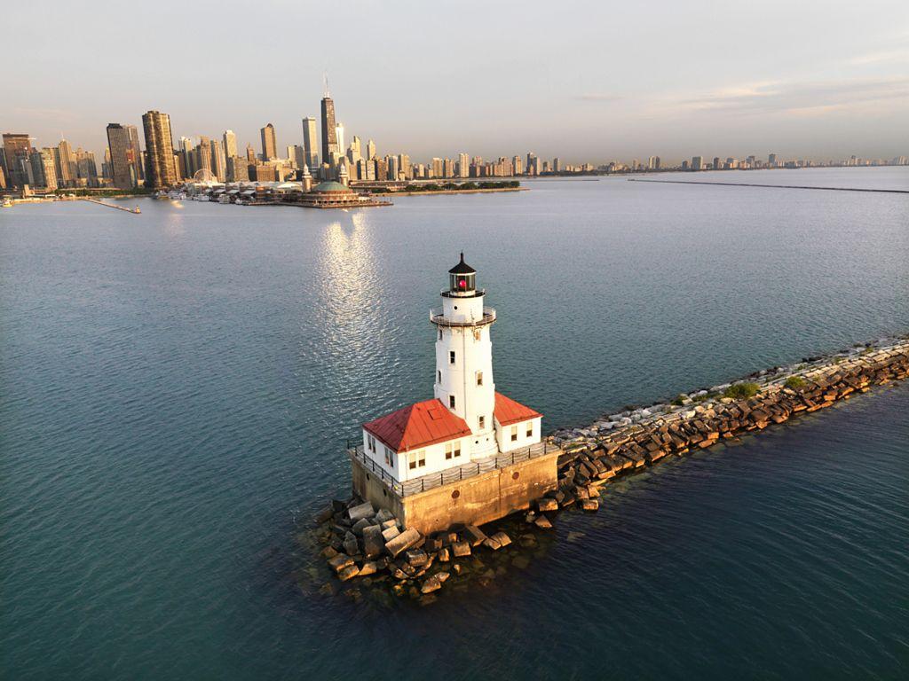 Chicago Lighthouse Wallpapers - Top Free Chicago Lighthouse Backgrounds ...