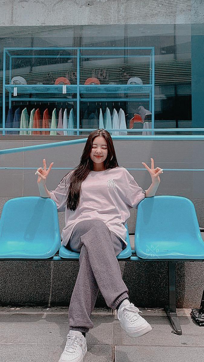 Choi Jisu Wallpapers - Top Free Choi Jisu Backgrounds - WallpaperAccess