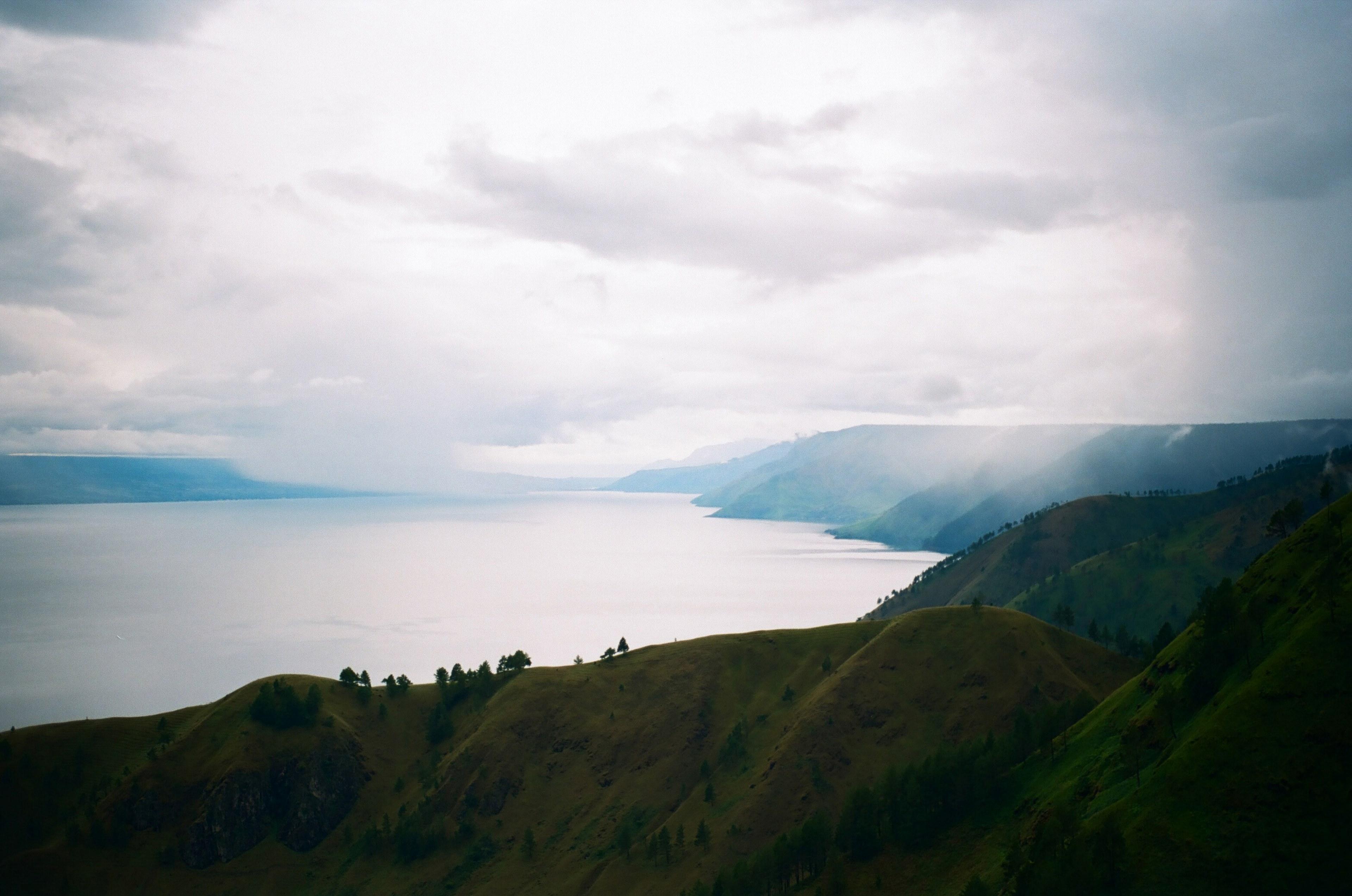 Lake Toba Wallpapers - Top Free Lake Toba Backgrounds - WallpaperAccess