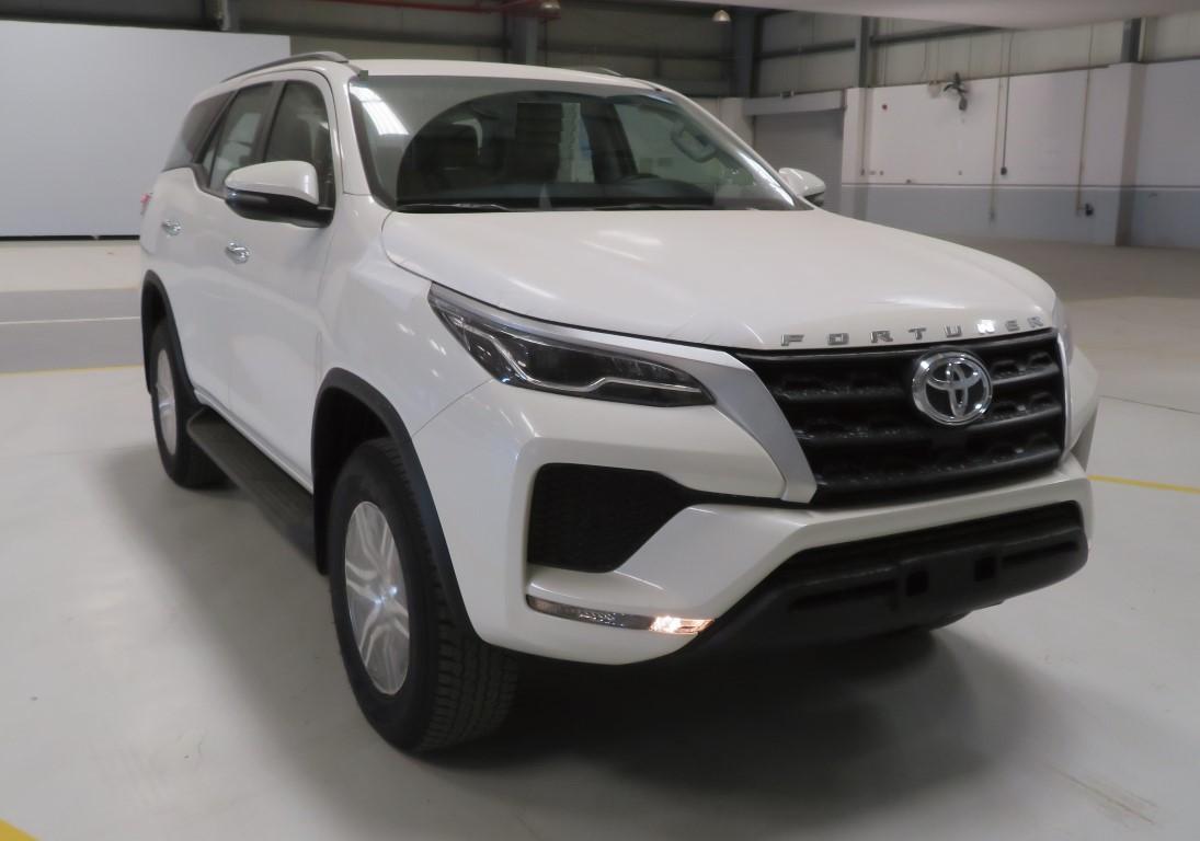 Toyota Fortuner 2021 Wallpapers - Top Free Toyota Fortuner 2021 ...