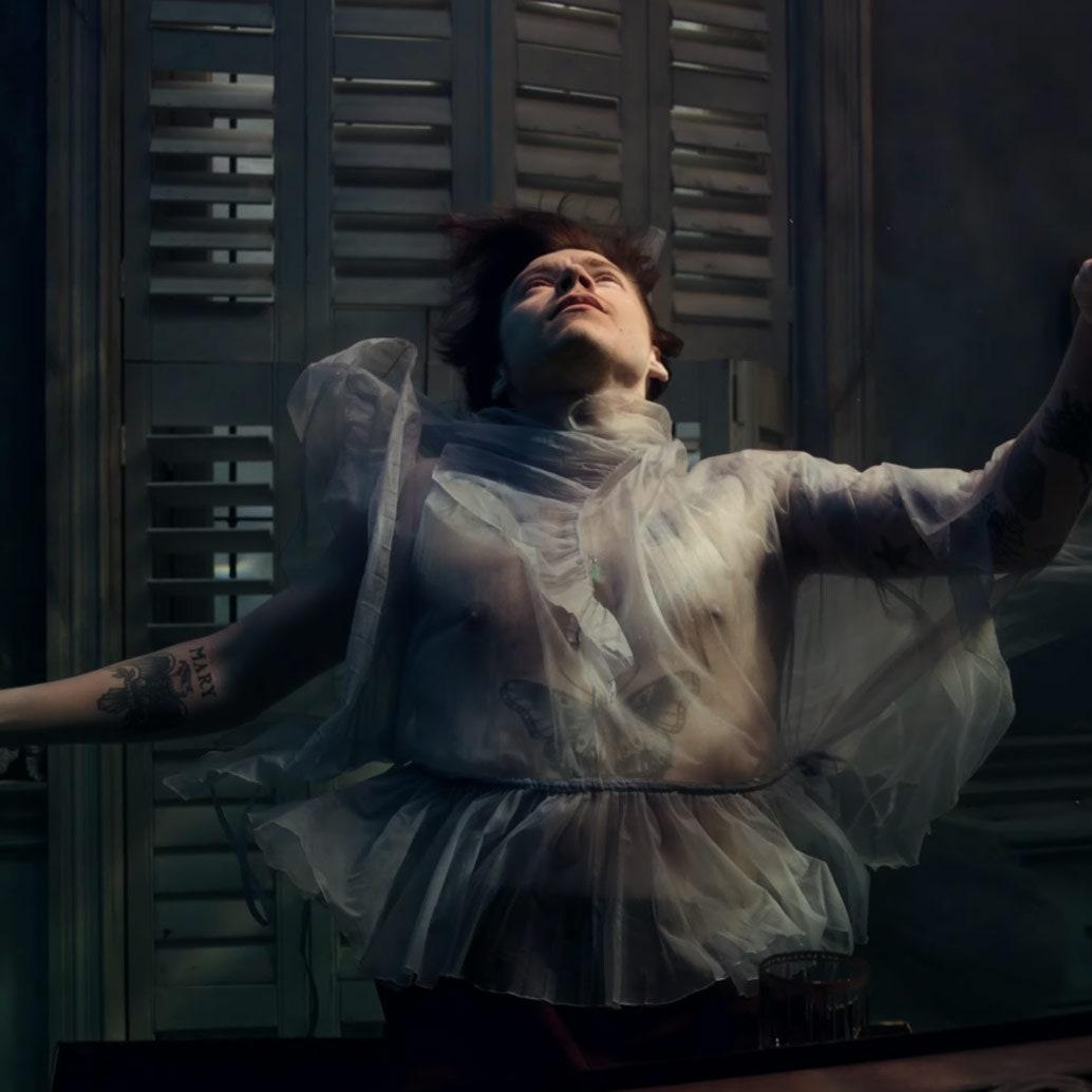 Harry Styles Falling Wallpapers - Top Free Harry Styles Falling ...