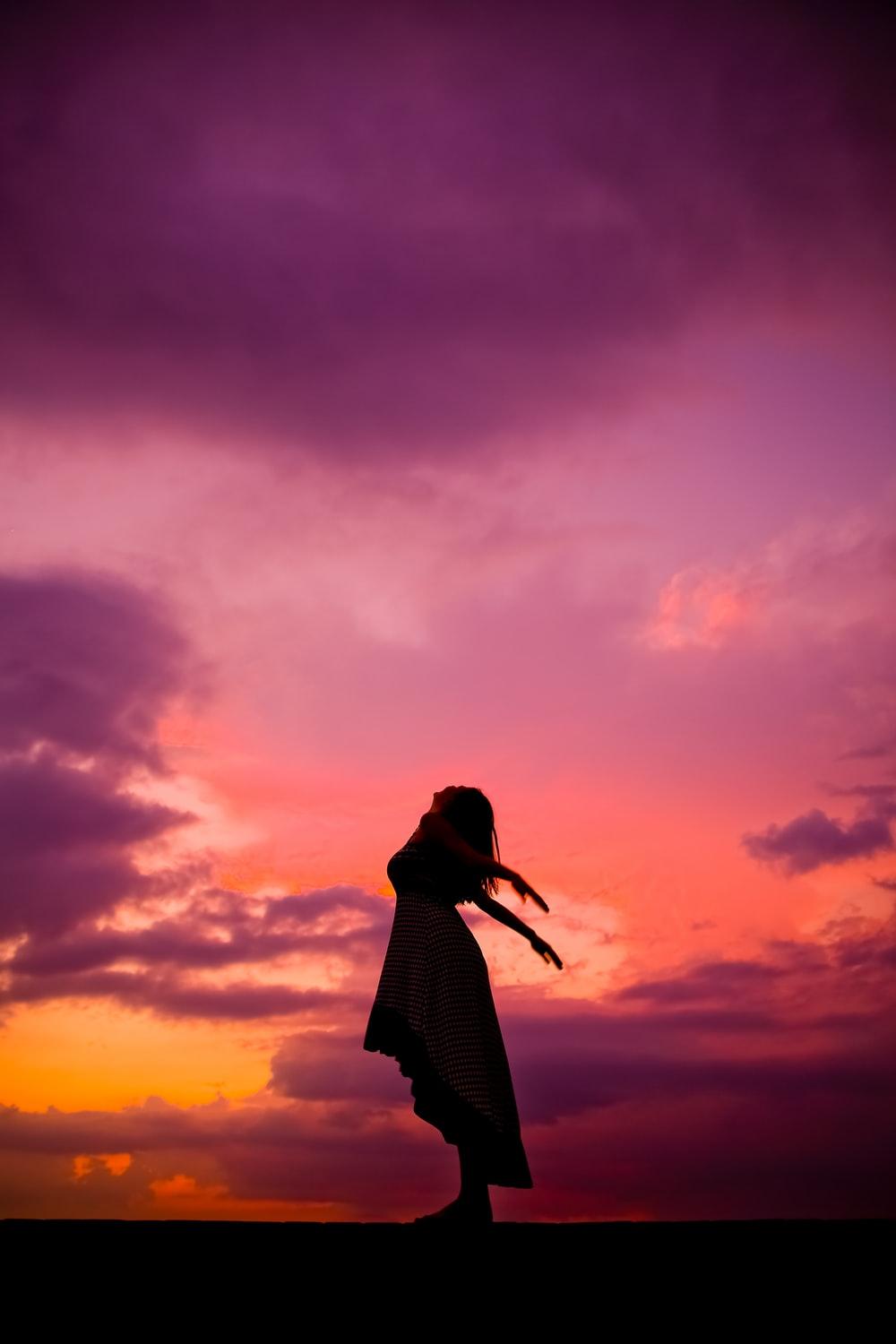 Woman Silhouette Wallpapers - Top Free Woman Silhouette Backgrounds ...
