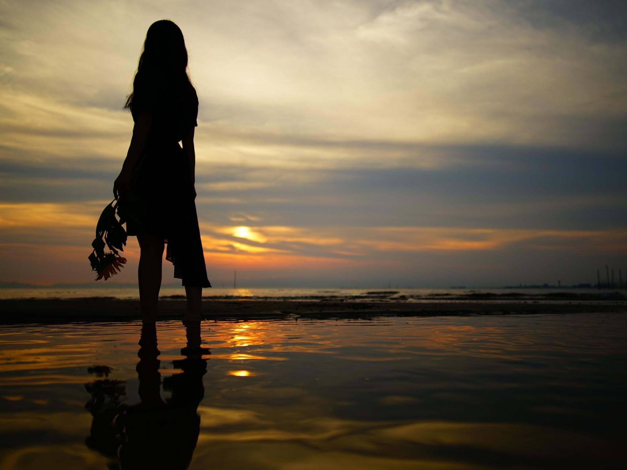 Woman Silhouette Wallpapers - Top Free Woman Silhouette Backgrounds ...