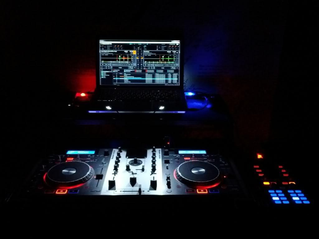 Numark Logo Wallpapers - Top Free Numark Logo Backgrounds - WallpaperAccess