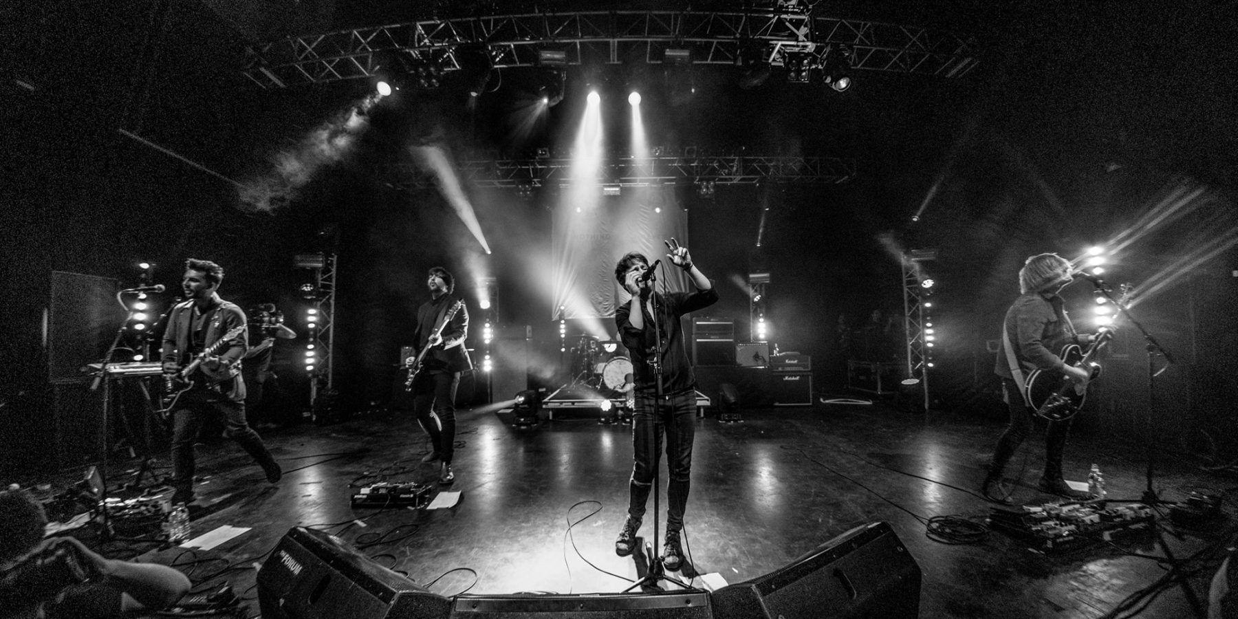 Nothing But Thieves Wallpapers - Top Free Nothing But Thieves ...