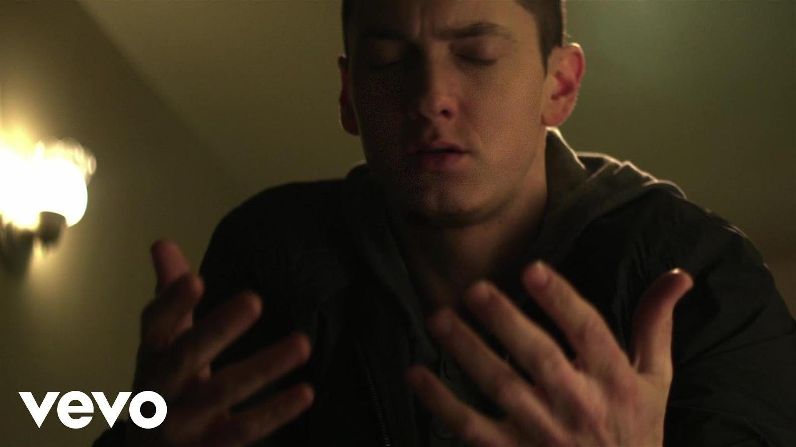 Eminem Space Bound Wallpapers - Top Free Eminem Space Bound Backgrounds - WallpaperAccess