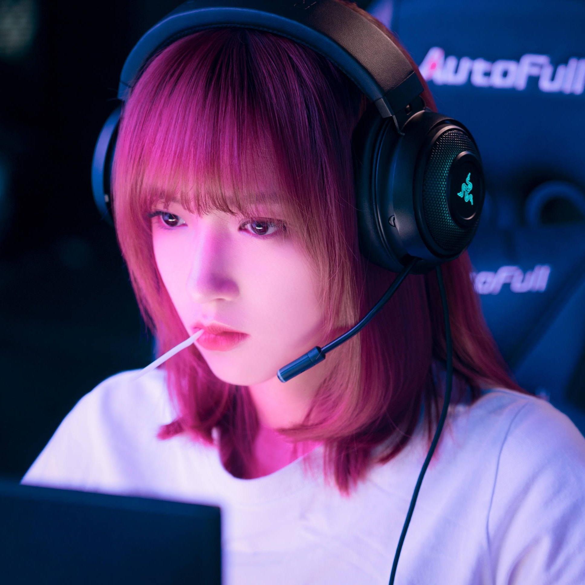 87+ Cheng Xiao Wallpaper Falling Into Your Smile free Download - MyWeb