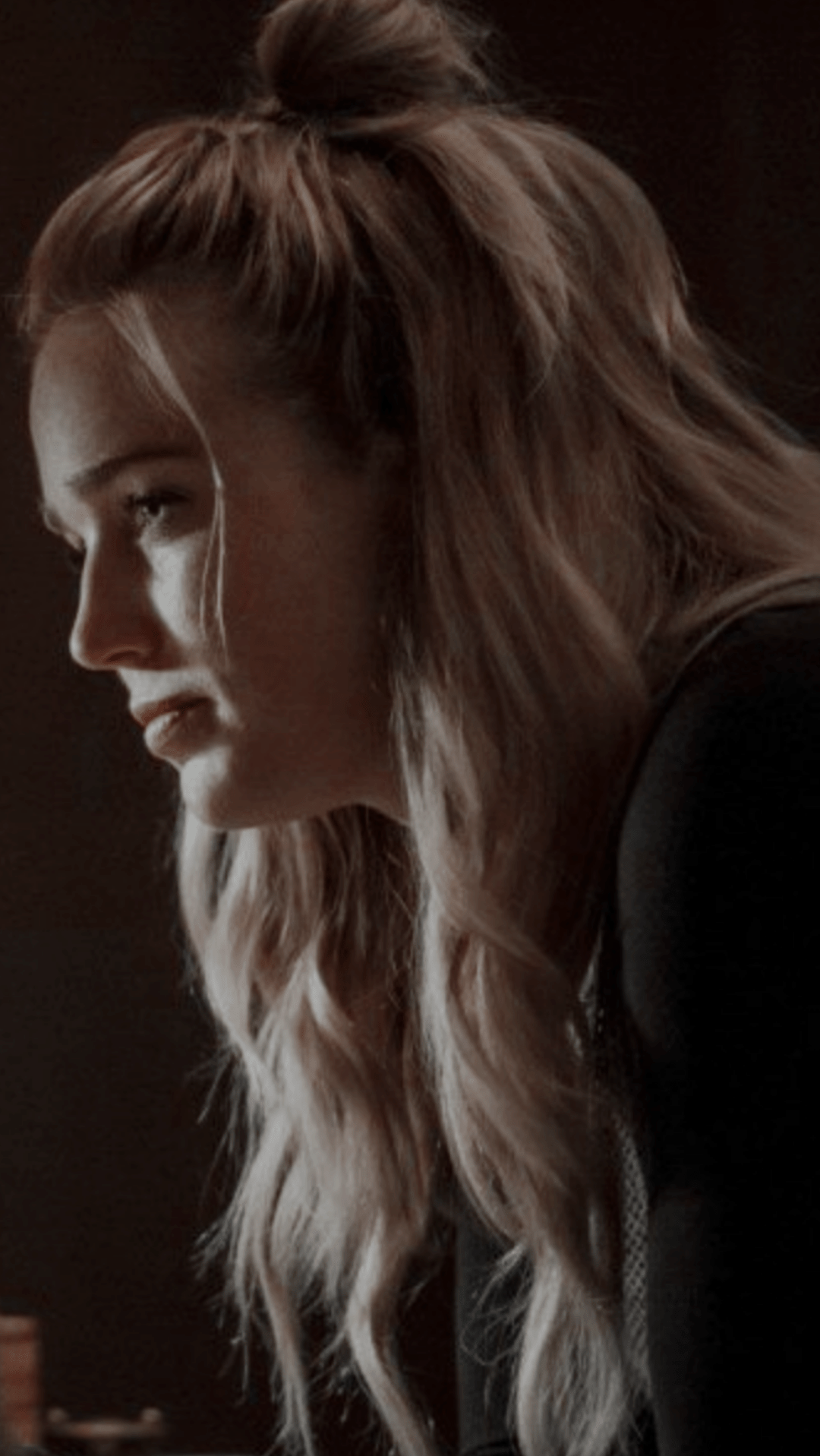 Sara Lance Wallpapers - Top Free Sara Lance Backgrounds - WallpaperAccess