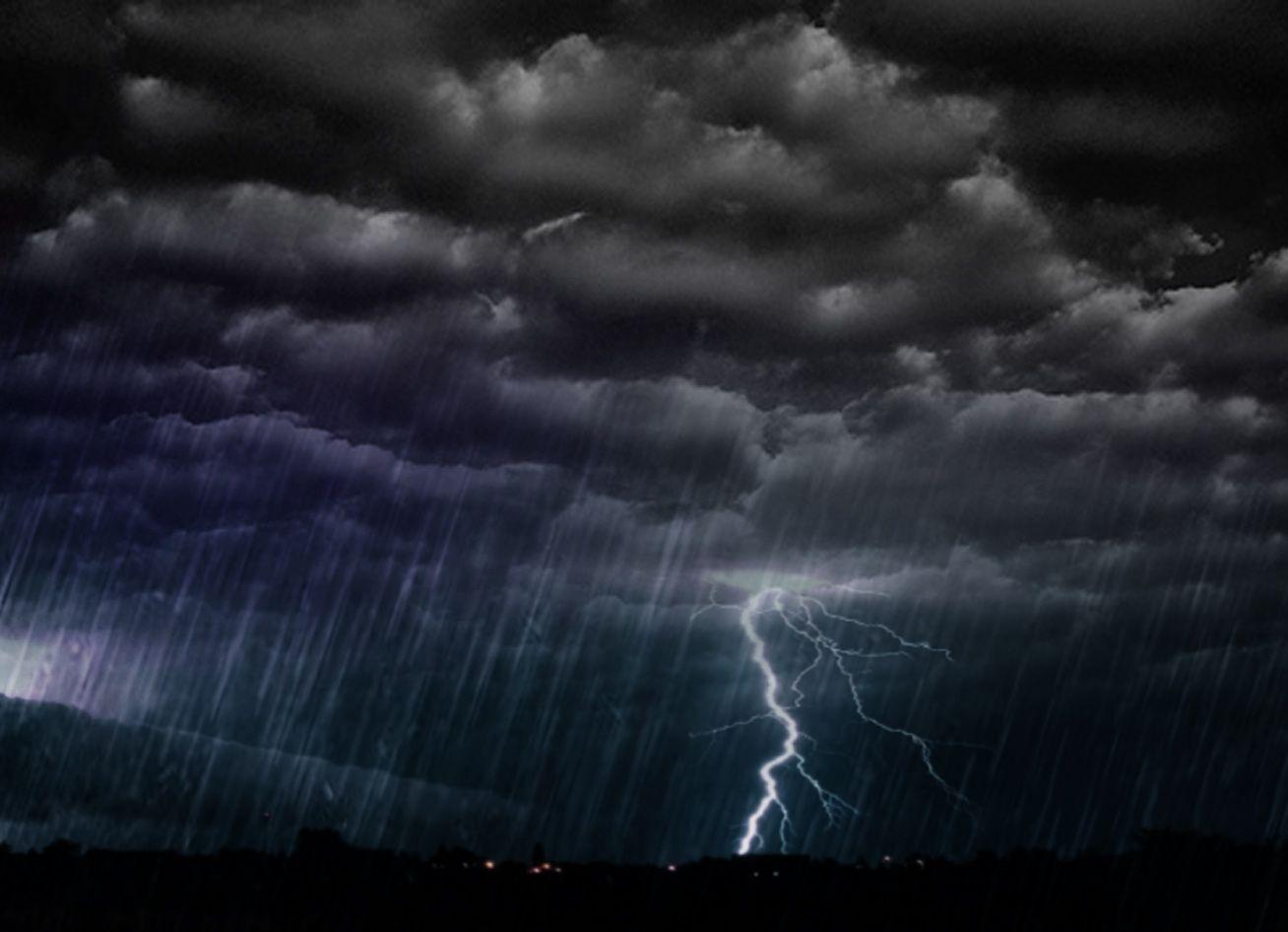 Heavy Rain Storm Wallpapers - Top Free Heavy Rain Storm Backgrounds ...
