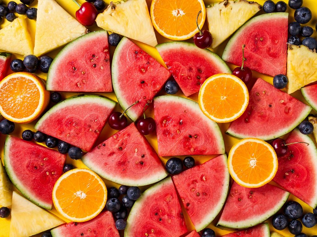 Colorful Fruits Wallpapers - Top Free Colorful Fruits Backgrounds ...