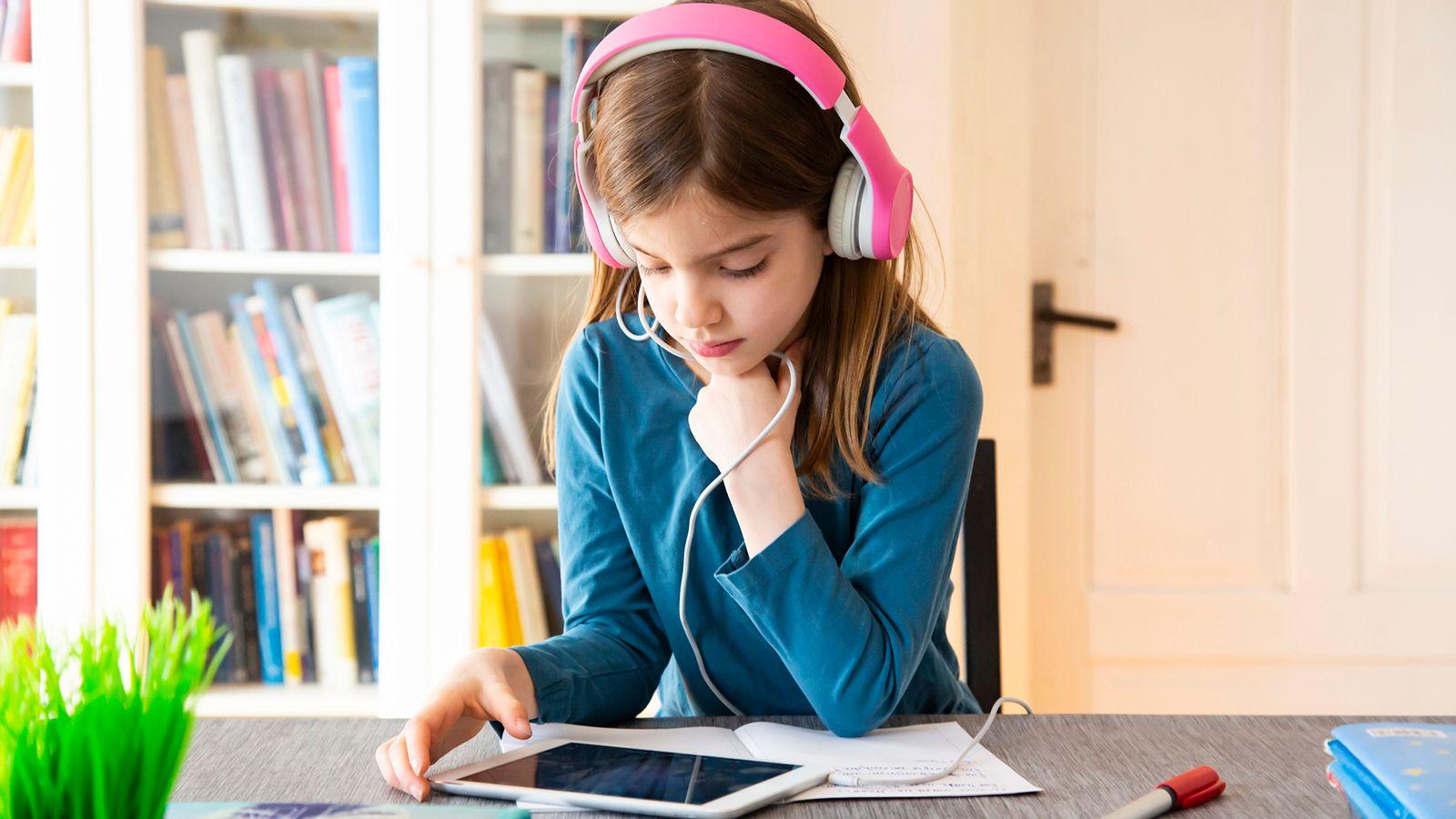 Online Learning Wallpapers - Top Free Online Learning Backgrounds ...