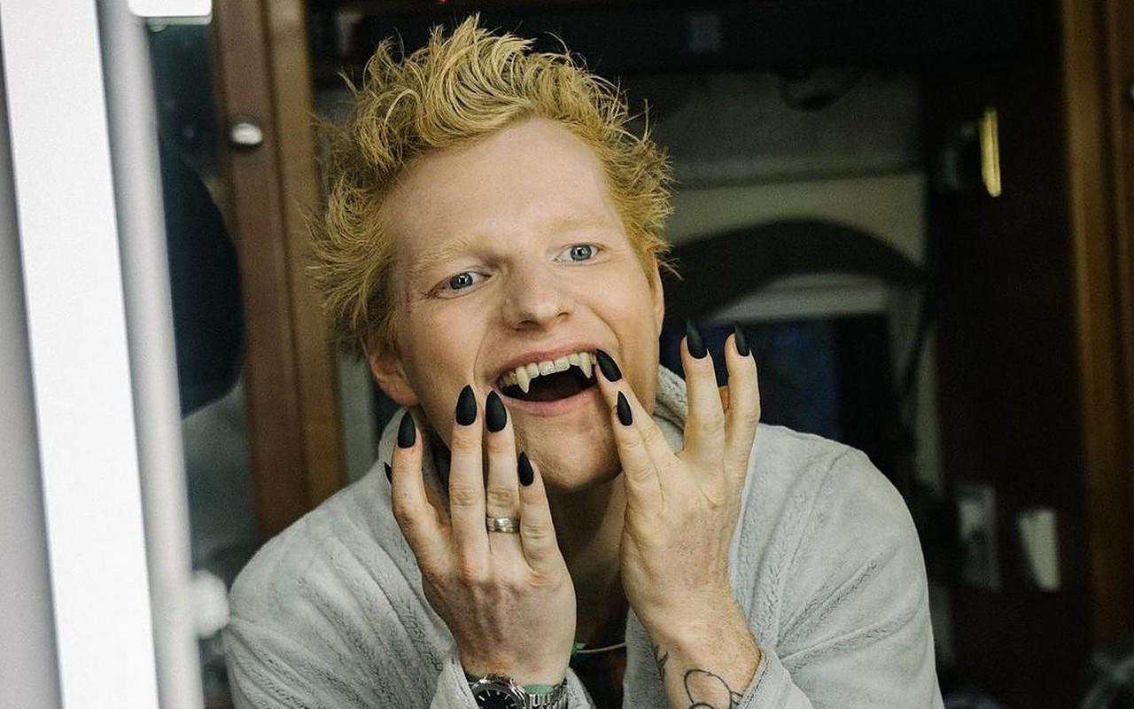 Ed Sheeran Bad Habits Wallpapers - Top Free Ed Sheeran Bad Habits ...