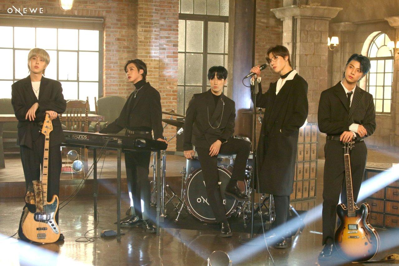 Onewe Wallpapers - Top Free Onewe Backgrounds - WallpaperAccess