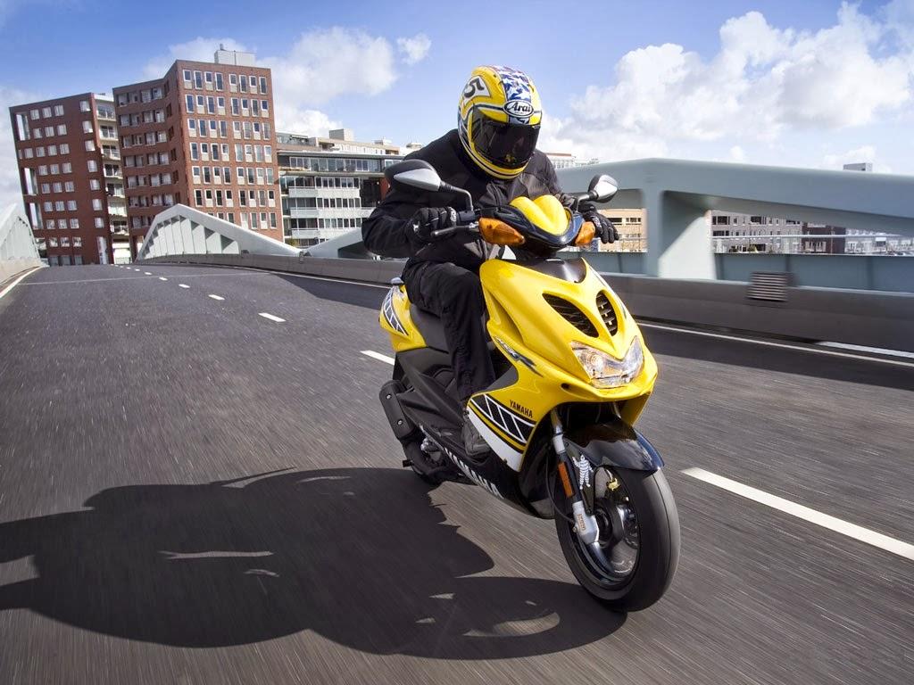 Yamaha Aerox Wallpapers - Top Free Yamaha Aerox Backgrounds ...