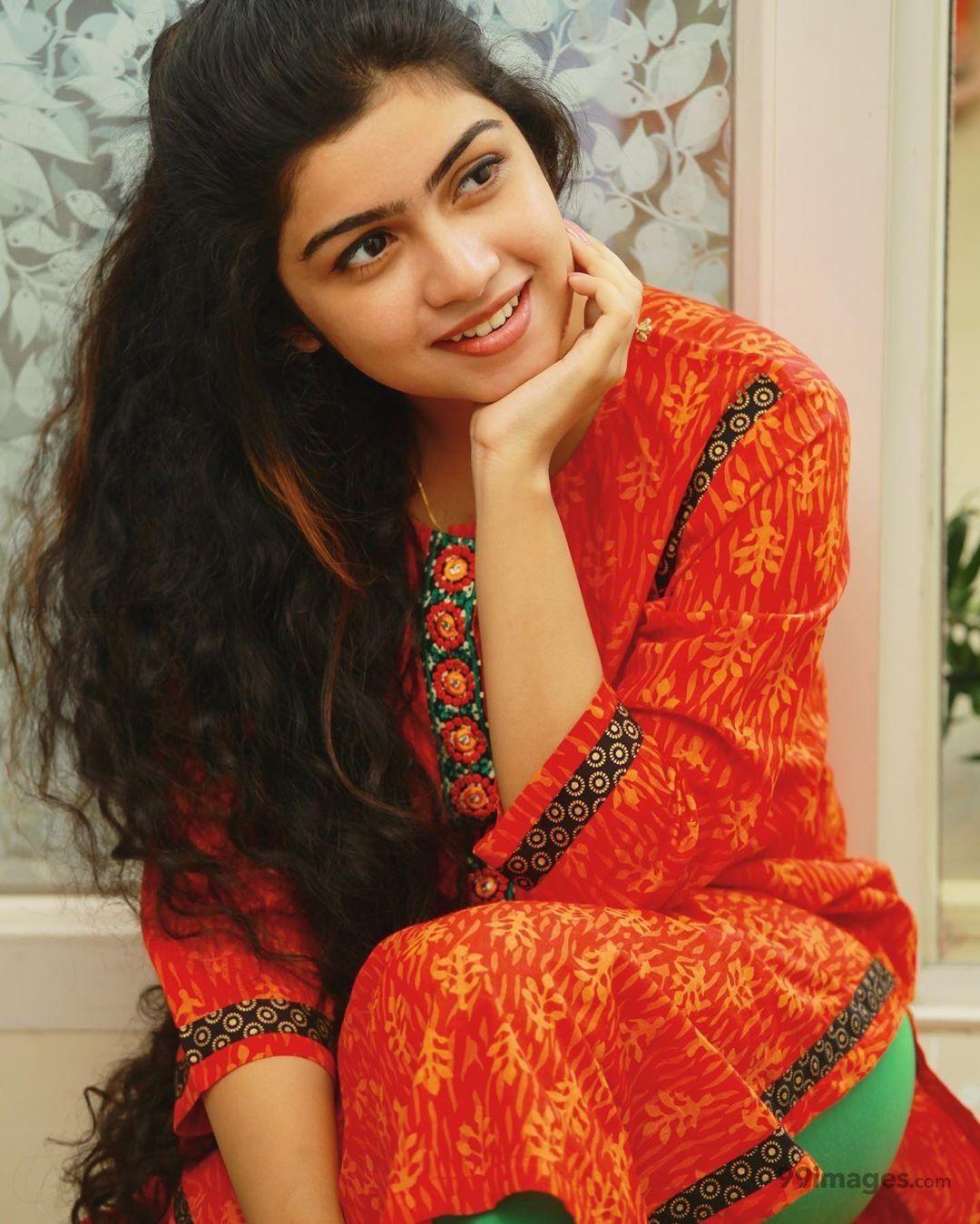 Manasa Radhakrishnan Wallpapers - Top Free Manasa Radhakrishnan ...