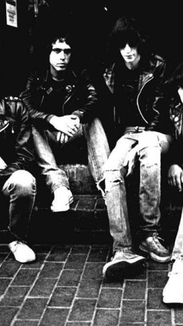 Ramones iPhone Wallpapers - Top Free Ramones iPhone Backgrounds ...