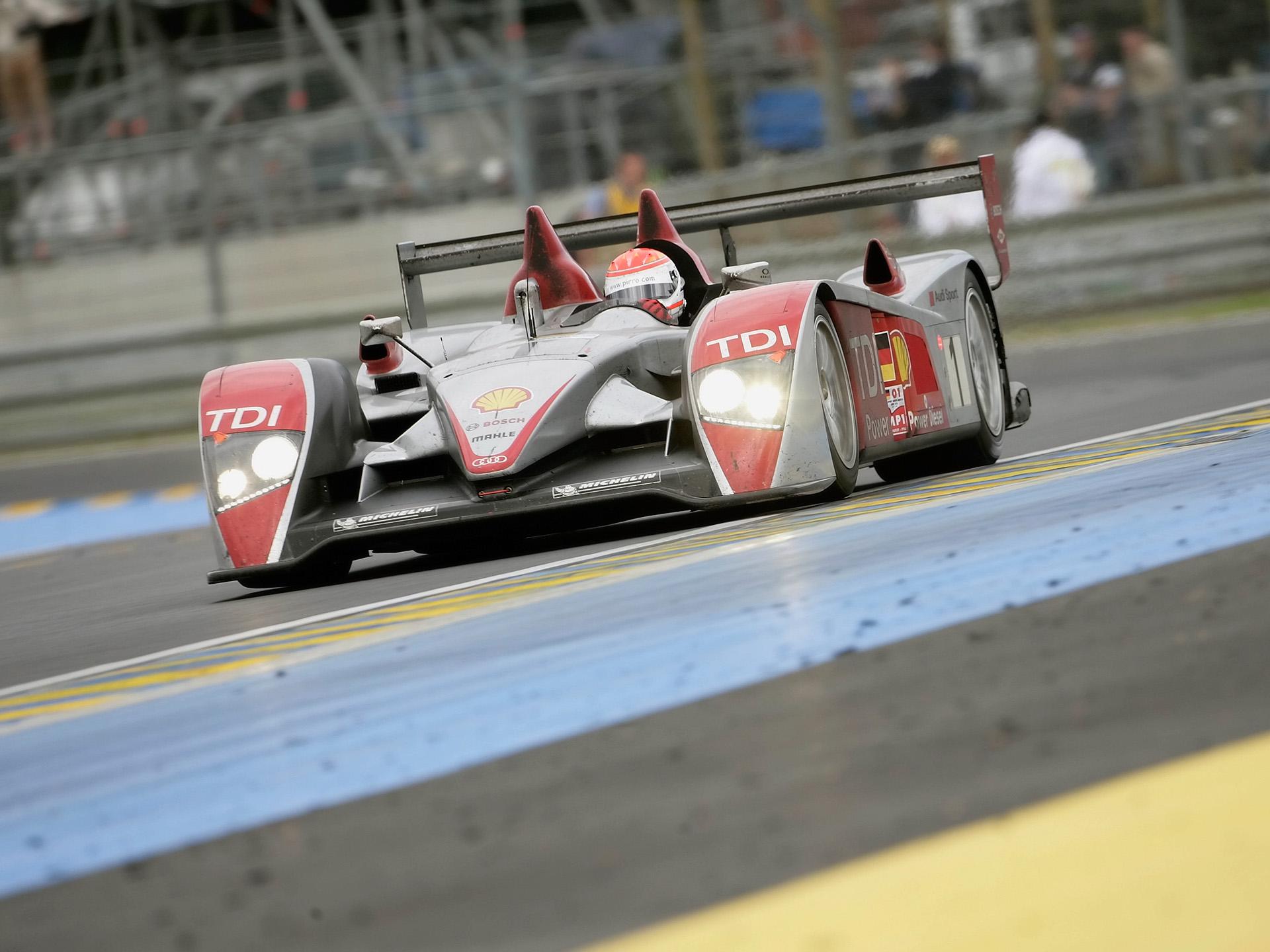 Audi R10 Wallpapers - Top Free Audi R10 Backgrounds - WallpaperAccess