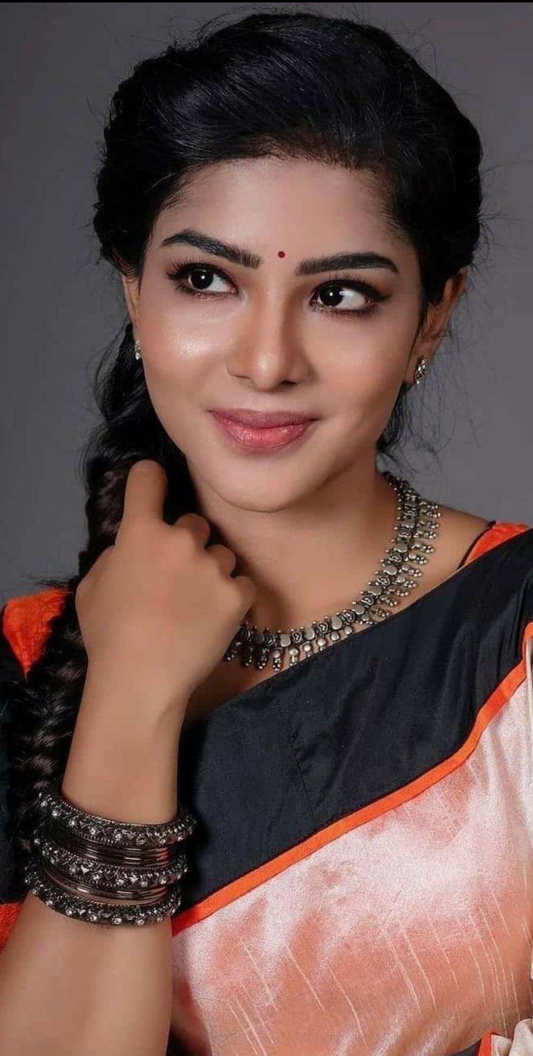 Pavithra Wallpapers - Top Free Pavithra Backgrounds - WallpaperAccess