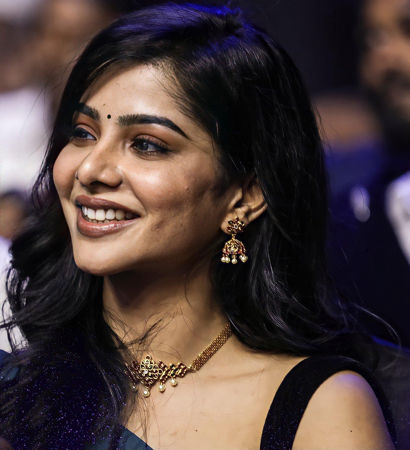 Pavithra Wallpapers - Top Free Pavithra Backgrounds - WallpaperAccess