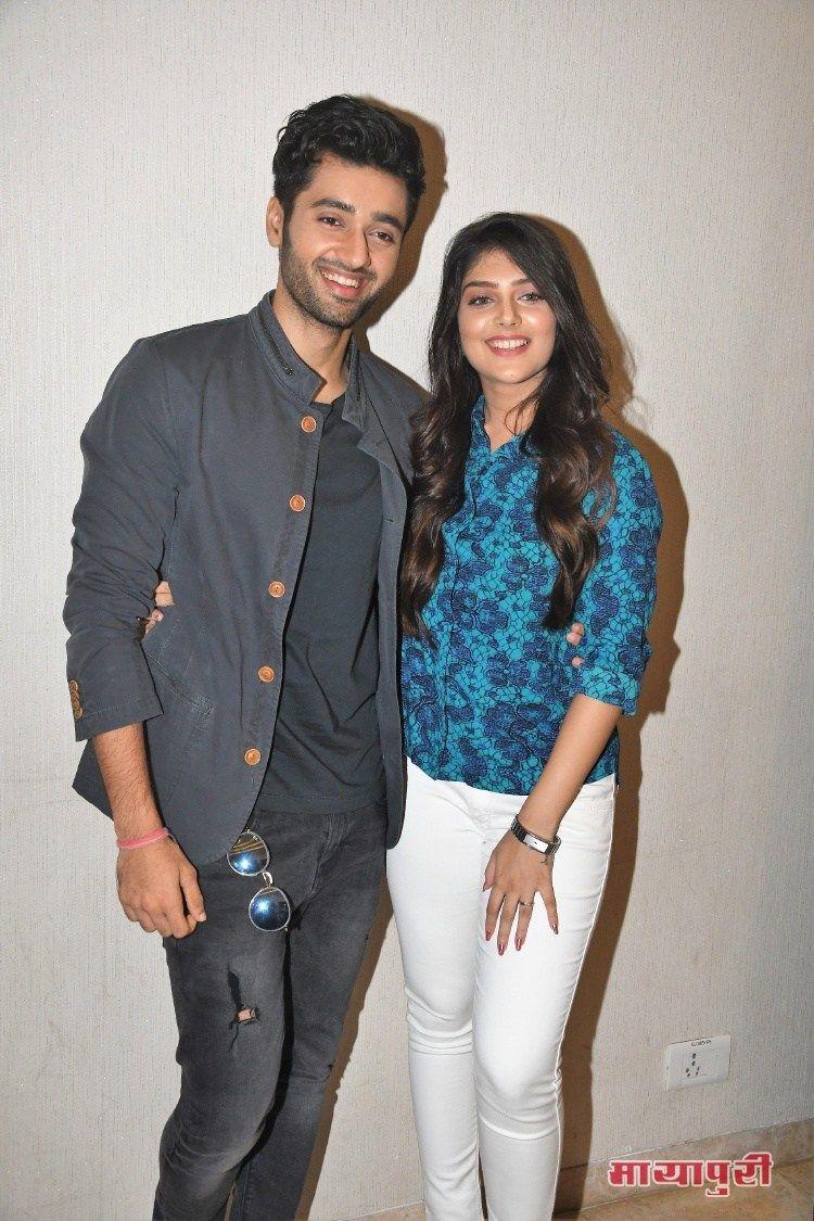 Ishita Chauhan Wallpapers - Top Free Ishita Chauhan Backgrounds - WallpaperAccess