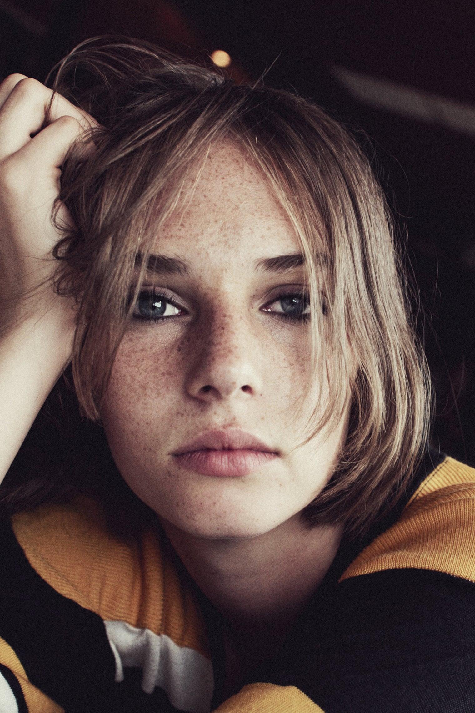 Maya Hawke Wallpapers - Top Free Maya Hawke Backgrounds - WallpaperAccess