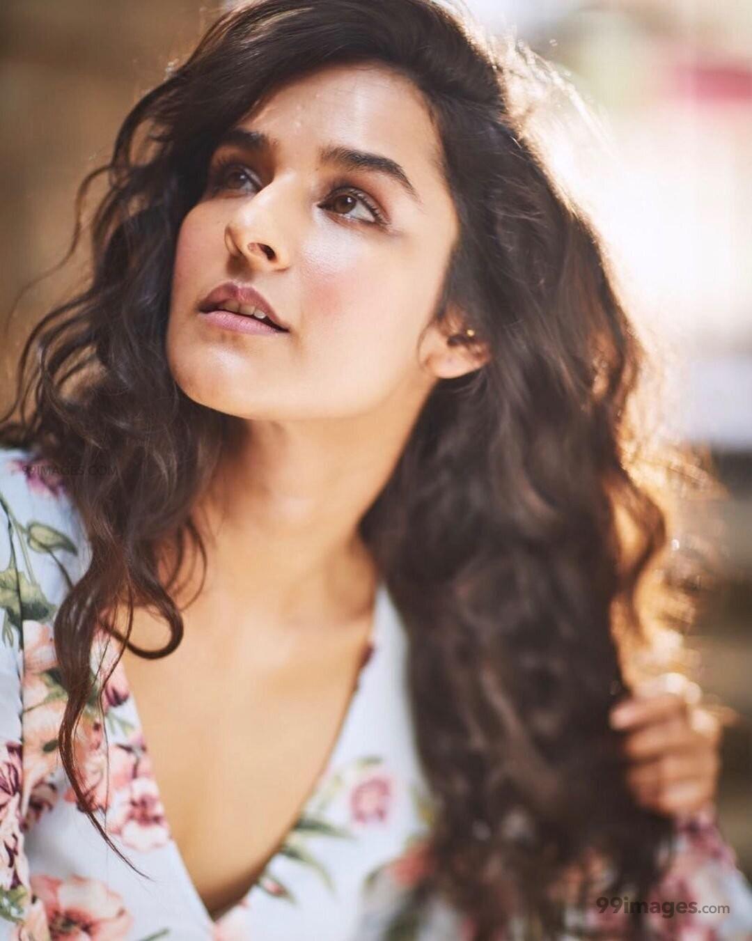 Angira Dhar Wallpapers - Top Free Angira Dhar Backgrounds - WallpaperAccess