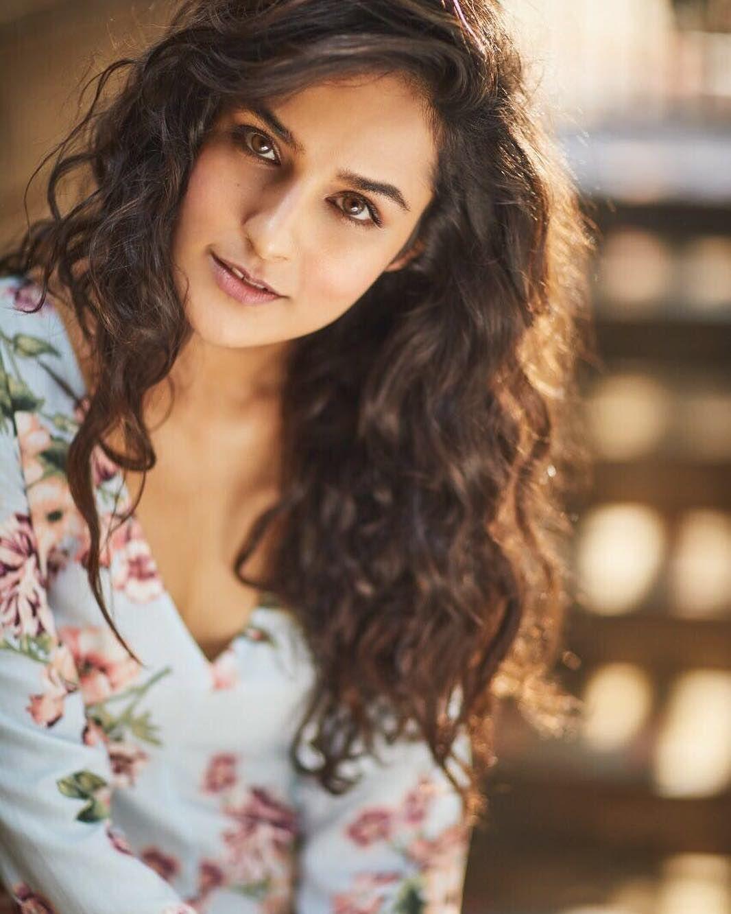 Angira Dhar Wallpapers - Top Free Angira Dhar Backgrounds - WallpaperAccess