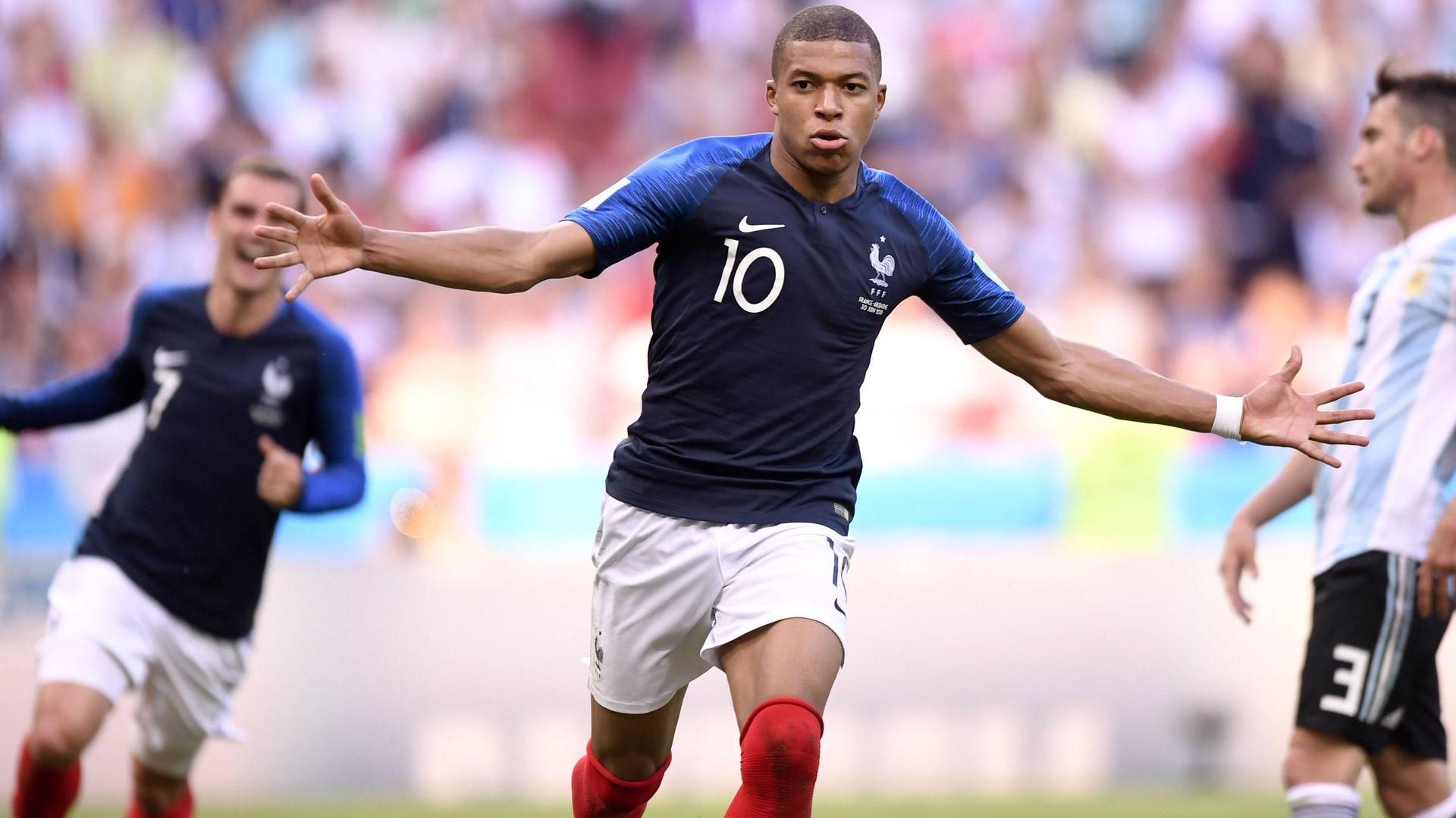 Kylian Mbappé Celebration Wallpapers - Top Free Kylian Mbappé ...
